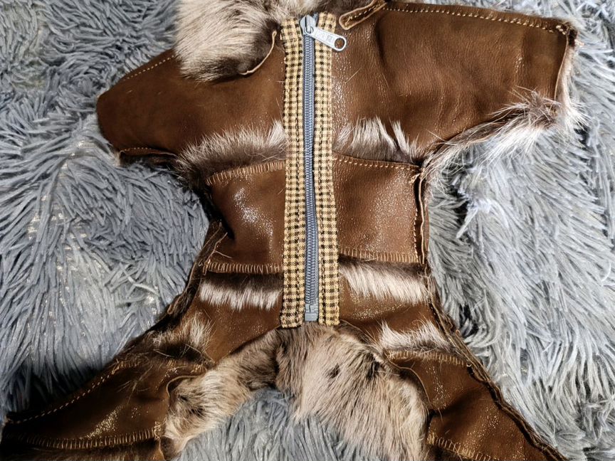 Комбинезон для собаки