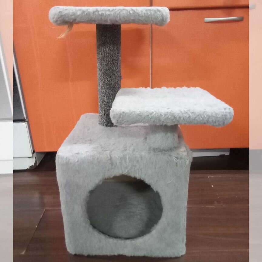 Когтеточка домик для кошки бу