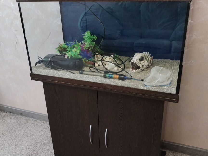 Аквариум с тумбой 180 литров