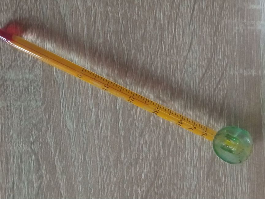 Термометр аквариумный