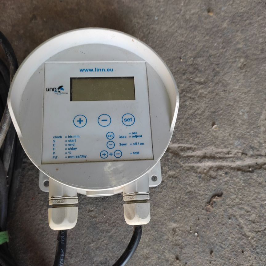 Авто кормушка