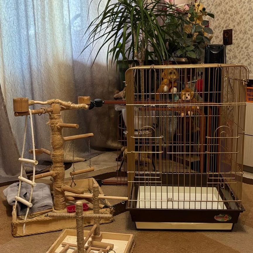 Клетка для средних и крупных птиц Triol