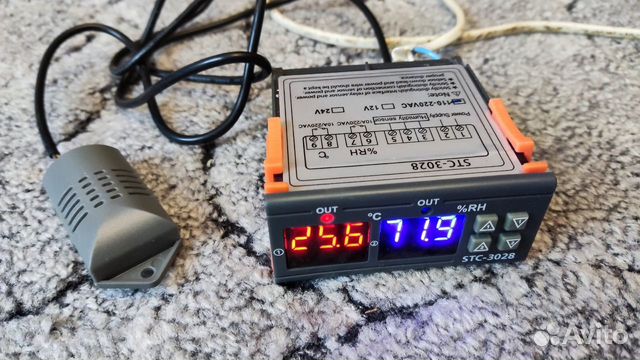 Инкубаторный терморегулятор STC-3028