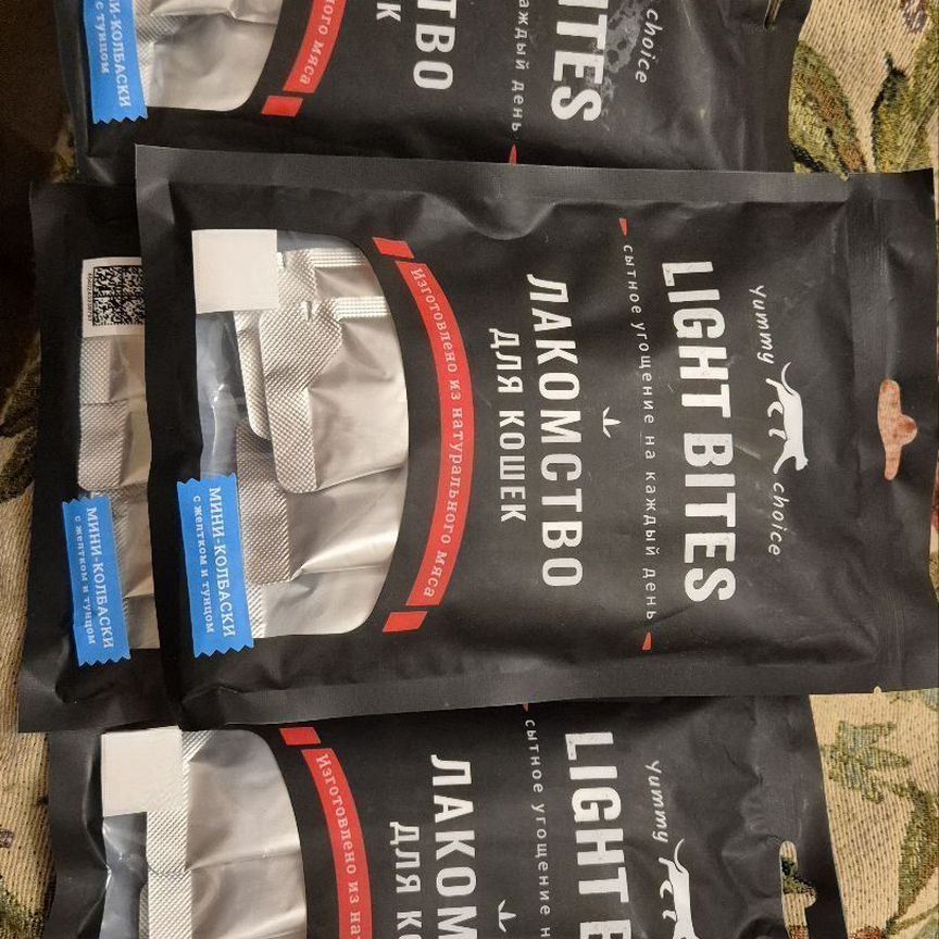 Лакомства для кошек мини колбаски