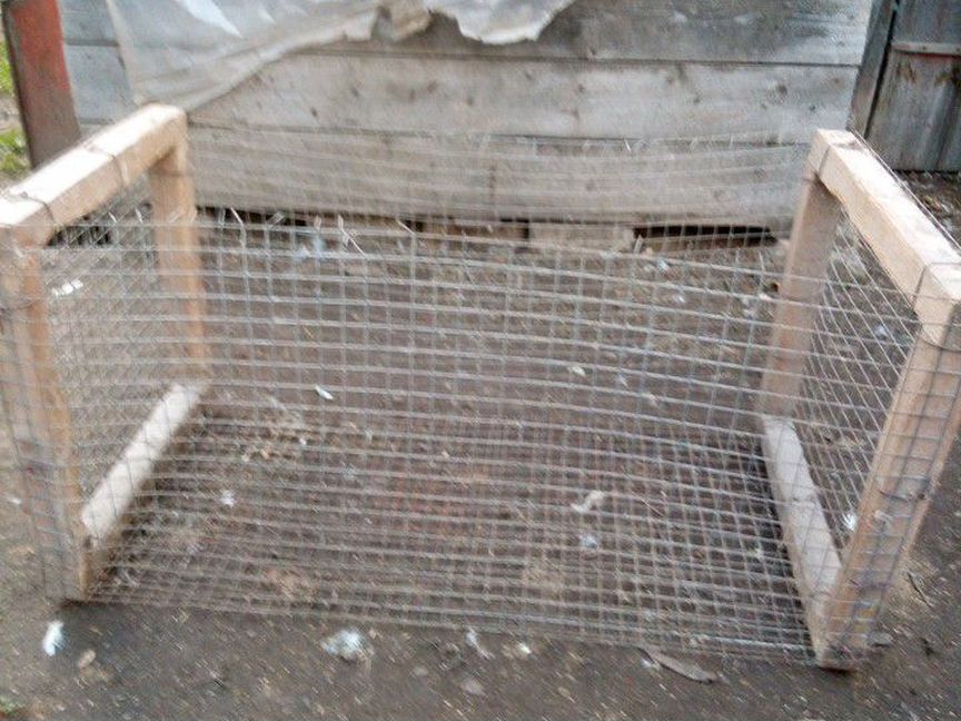 Клетка для птицы для кроликов. 3 клетки