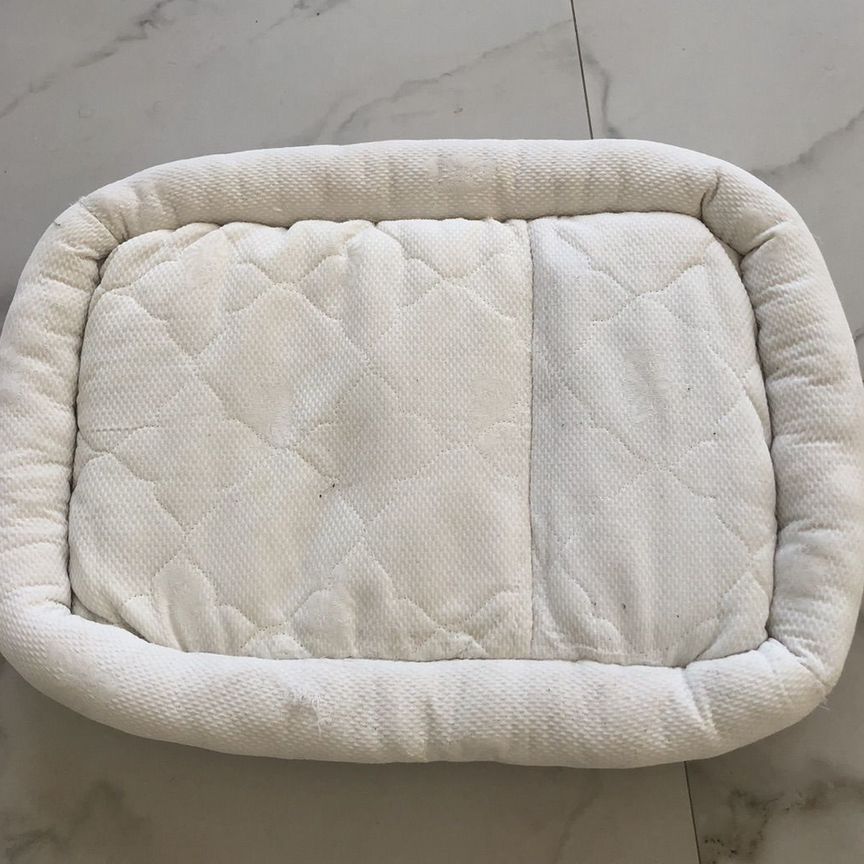 Лежанка для кота