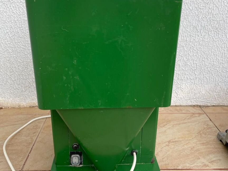 Крупорушка зернодробилка Ярмаш-300