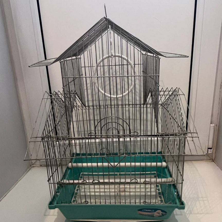 Клетка для попугая б/у