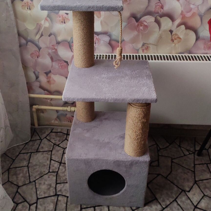 Когтеточка с домиком новая