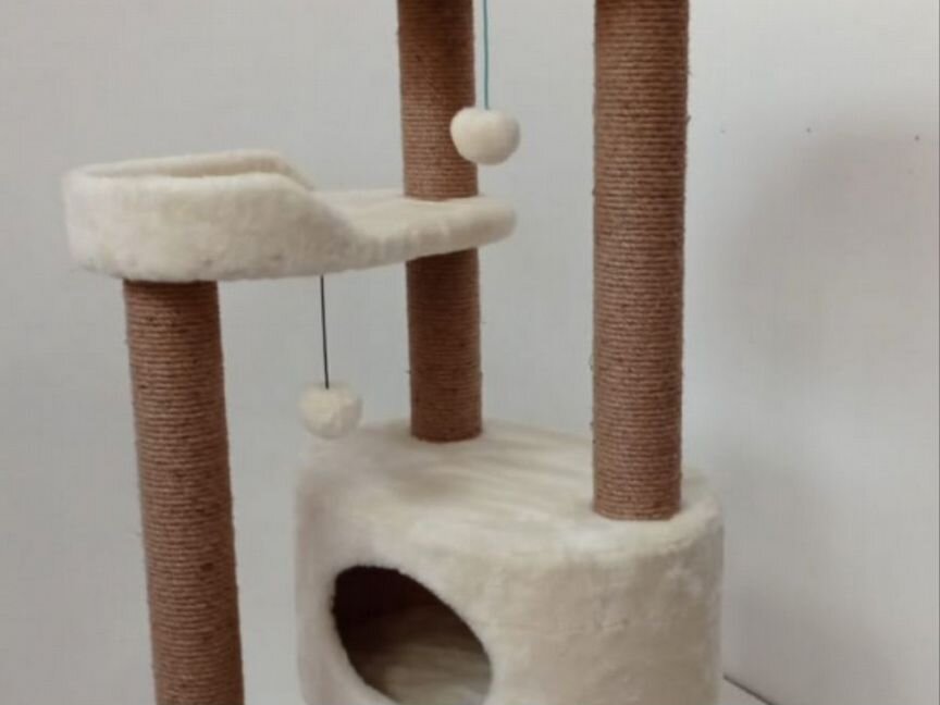 Когтеточка домик с лежанками для кошек