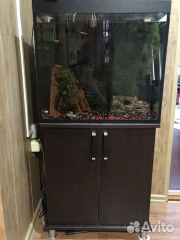 Аквариум с тумбой