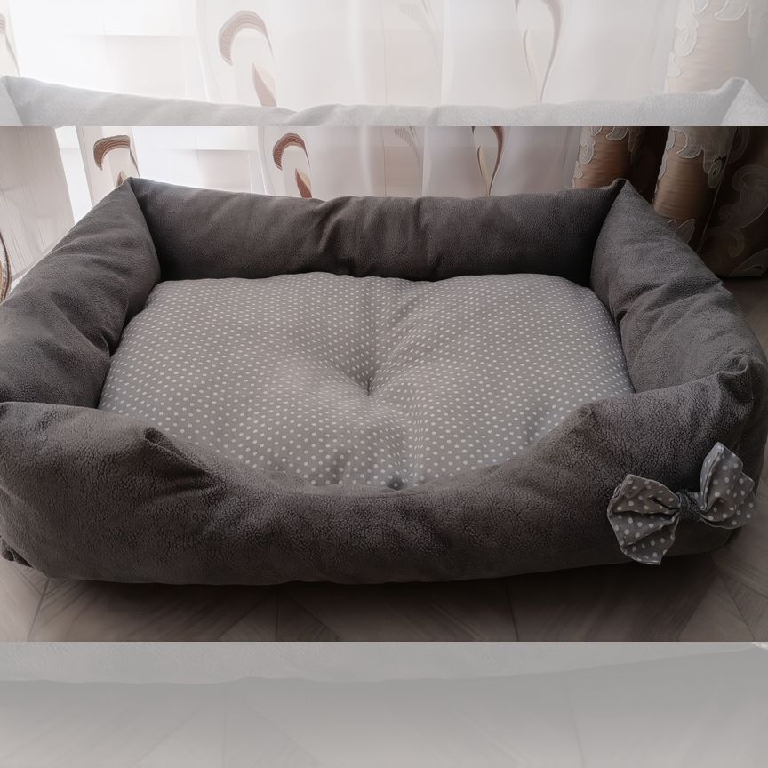 Лежанка для кошек