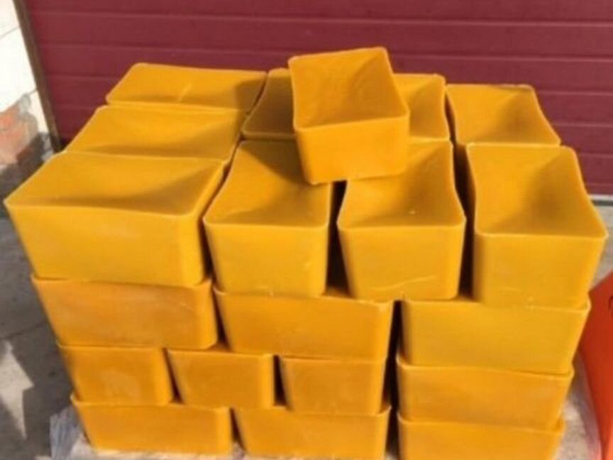 Воск пчелиный