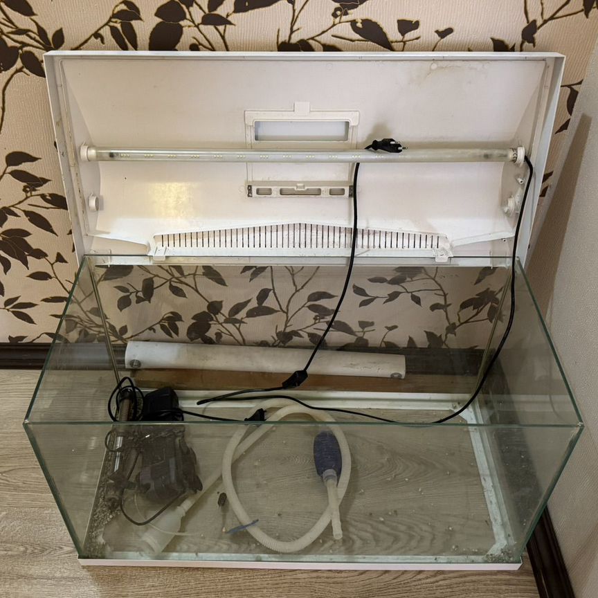 Аквариум со светильником Aquael