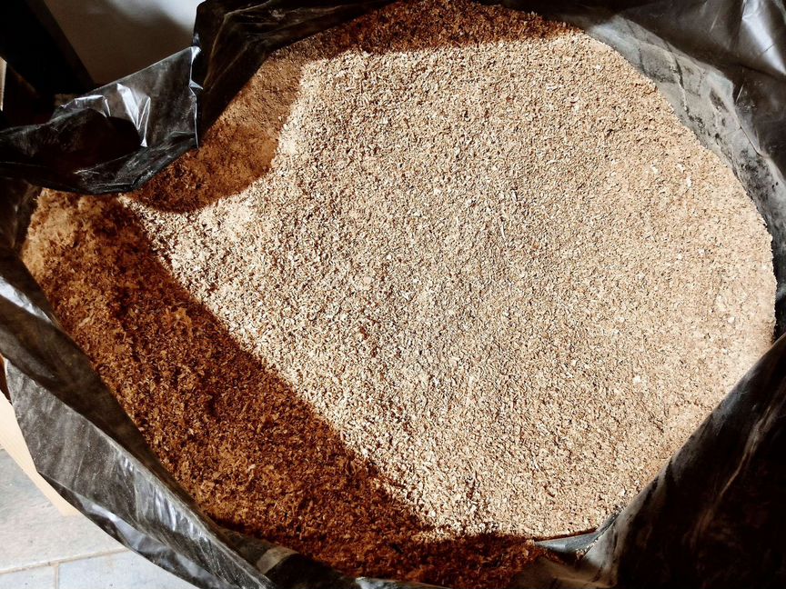 Стружка, опилки сухие