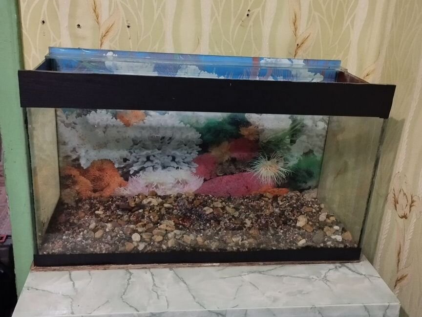 Аквариум с тумбой