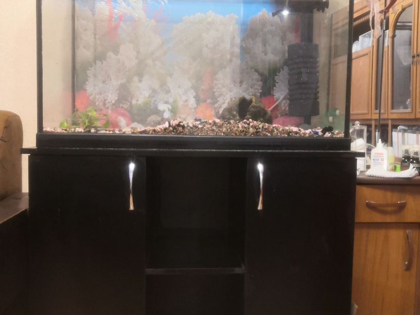 Аквариум с тумбой бу
