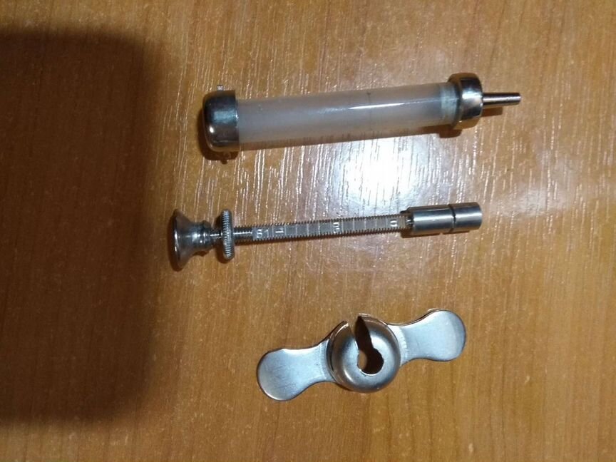 Шприц инъекционный ветеринарный