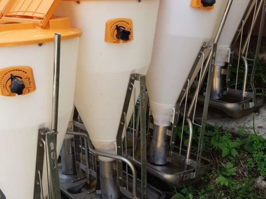 Кормушки для свиней