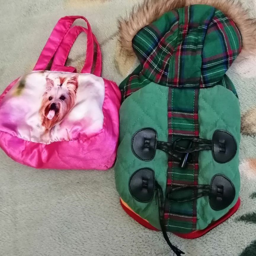 Жилетка дпя маленькой собачки
