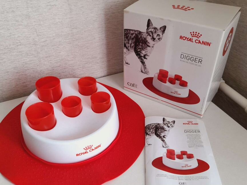 Интерактивная игрушка-кормушка Royal Canin Digger