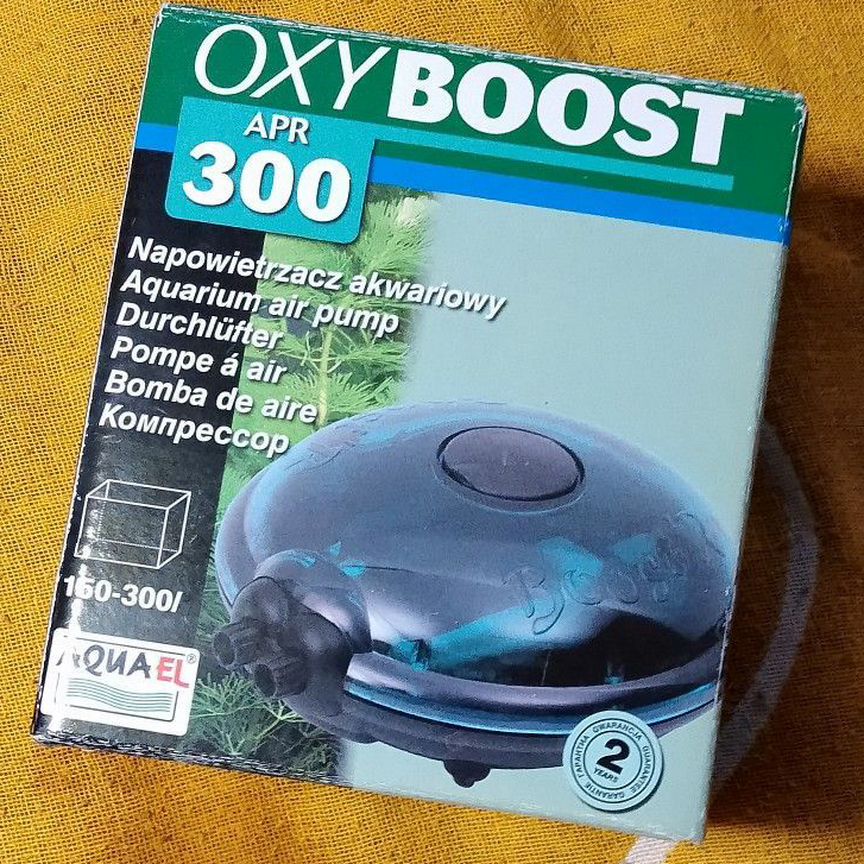 Двухканальный компрессор Aquael Oxyboost APR-300
