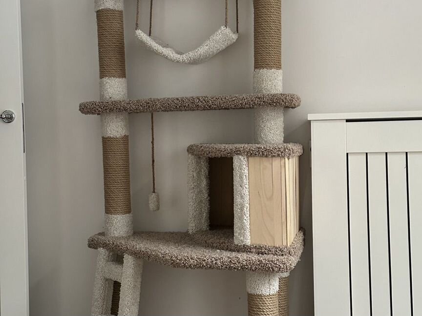 Домик для кошки, кота с когтеточкой