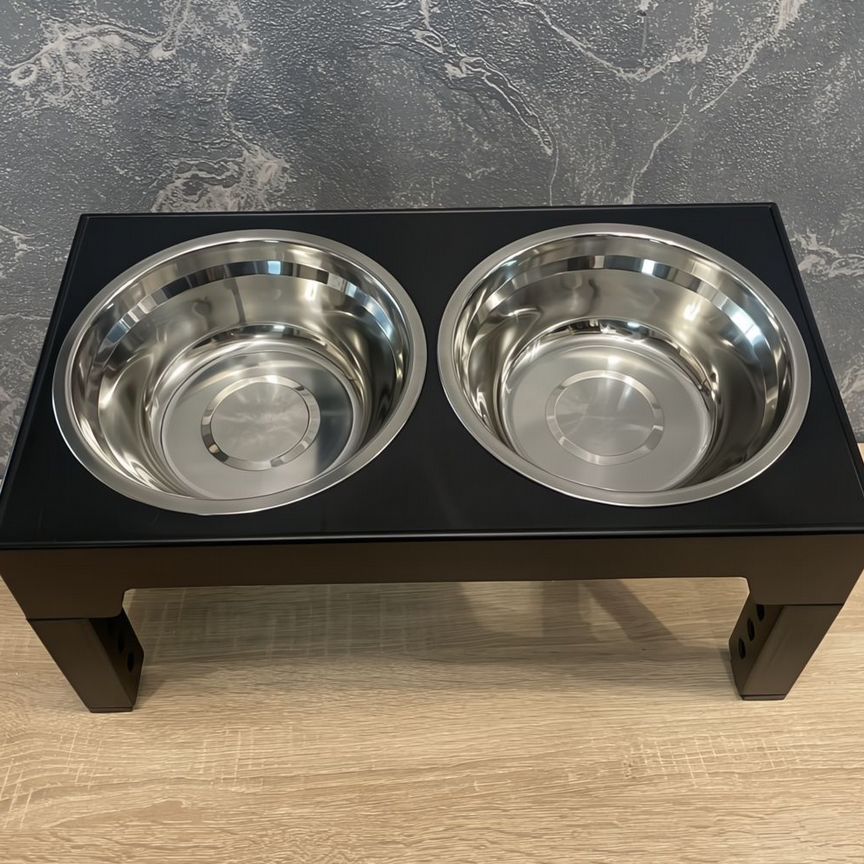 Кормушка для кошек и собак