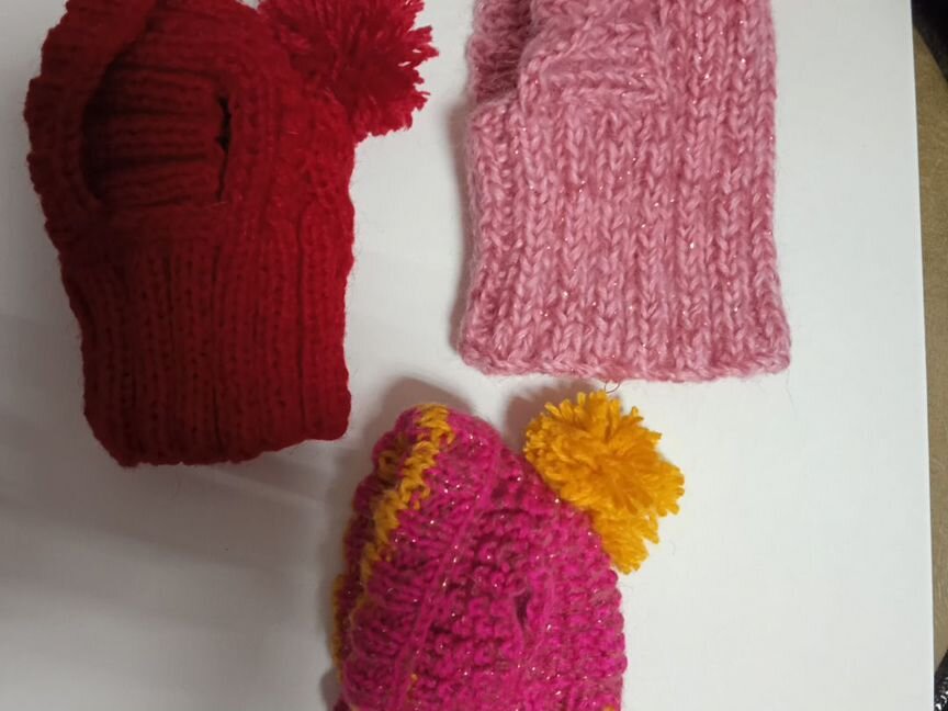 Шапочки и комбинезон для собак мелких пород