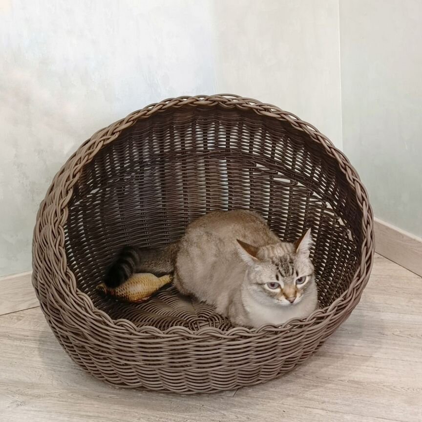 Домик лежанка для кошки и собаки