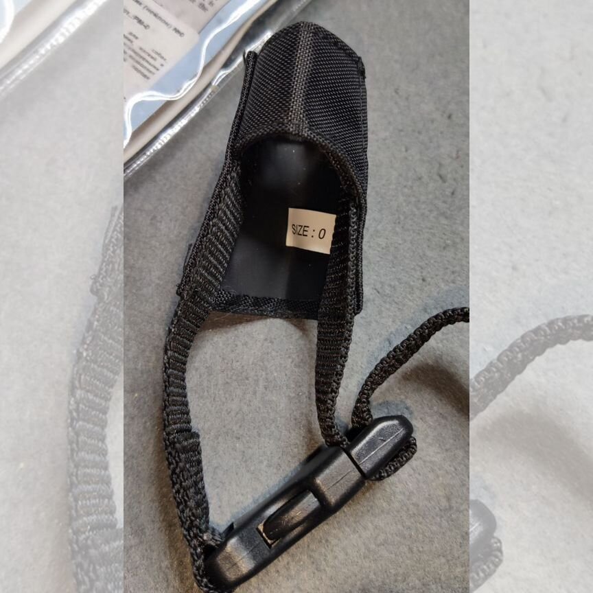 Намордник и ошейник на оочень маленькую собачку