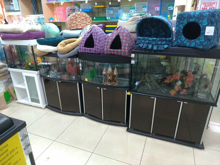 Аквариум с крышкой