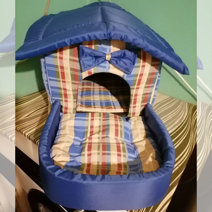 Домик для кошек и собак