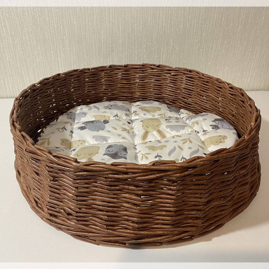 Лежанка для кошки или собаки
