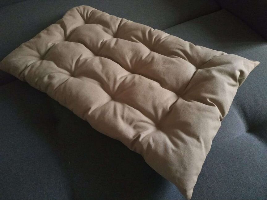 Лежанка - матрасик для крупных и средних собак