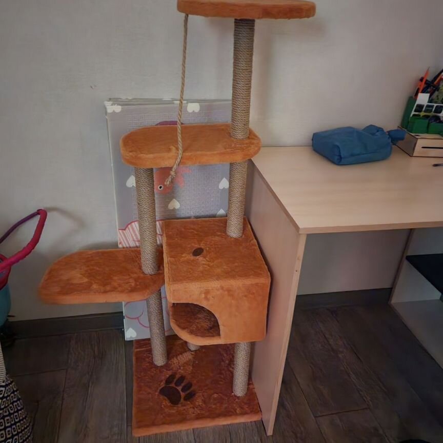 Этажерка для котов