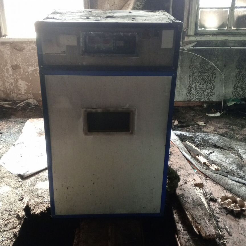 Инкубатор несушка 445