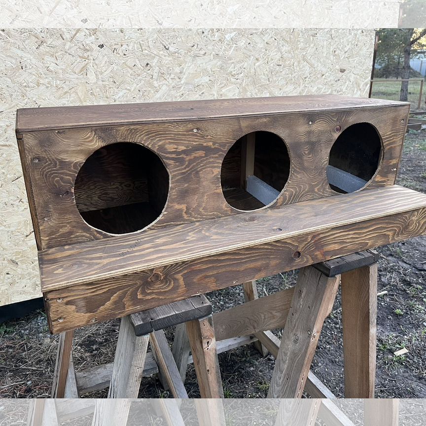 Куриные гнезда с яйцесборником