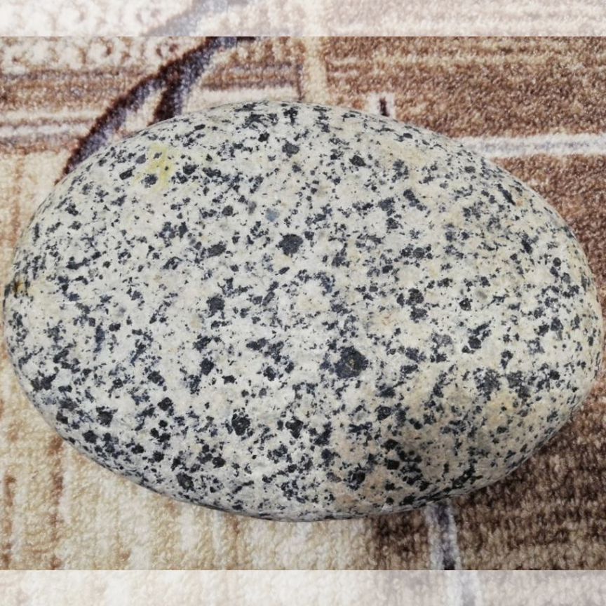 Декоративный камень в аквариум