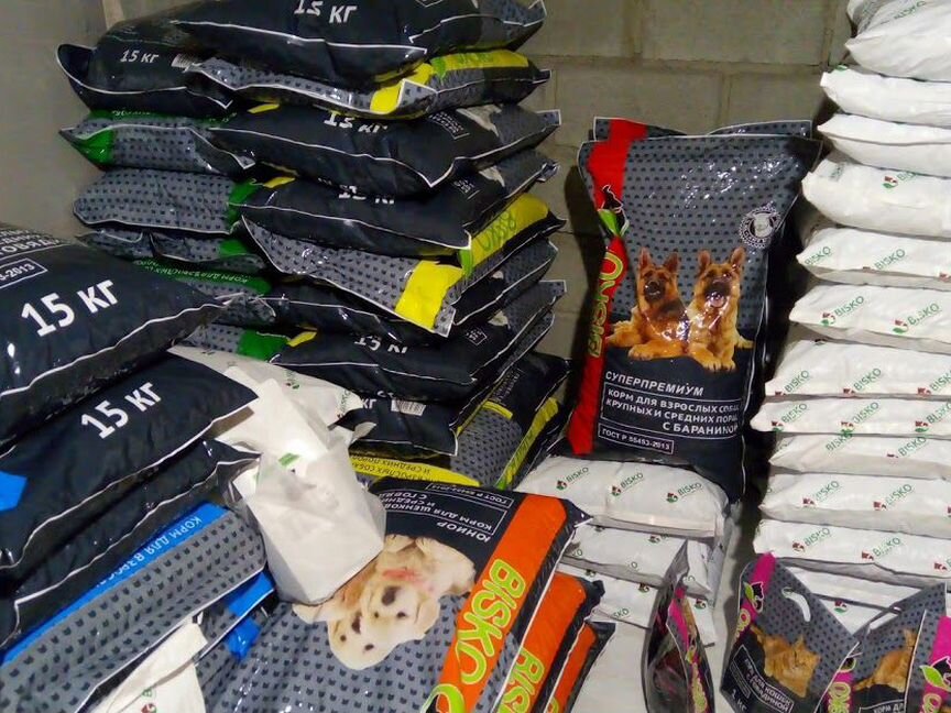 Корм "Биско" для собак и кошек