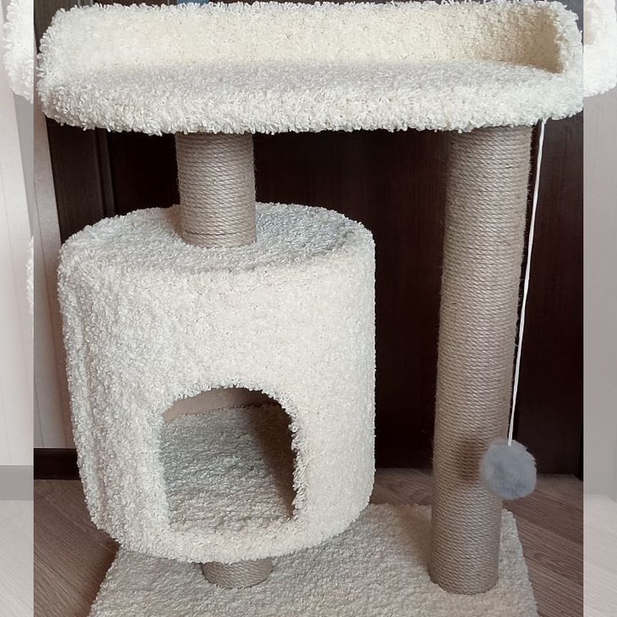 Домик лежанка для кошки с когтеточкой