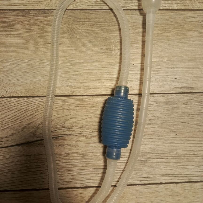 Сифон для чистки аквариума