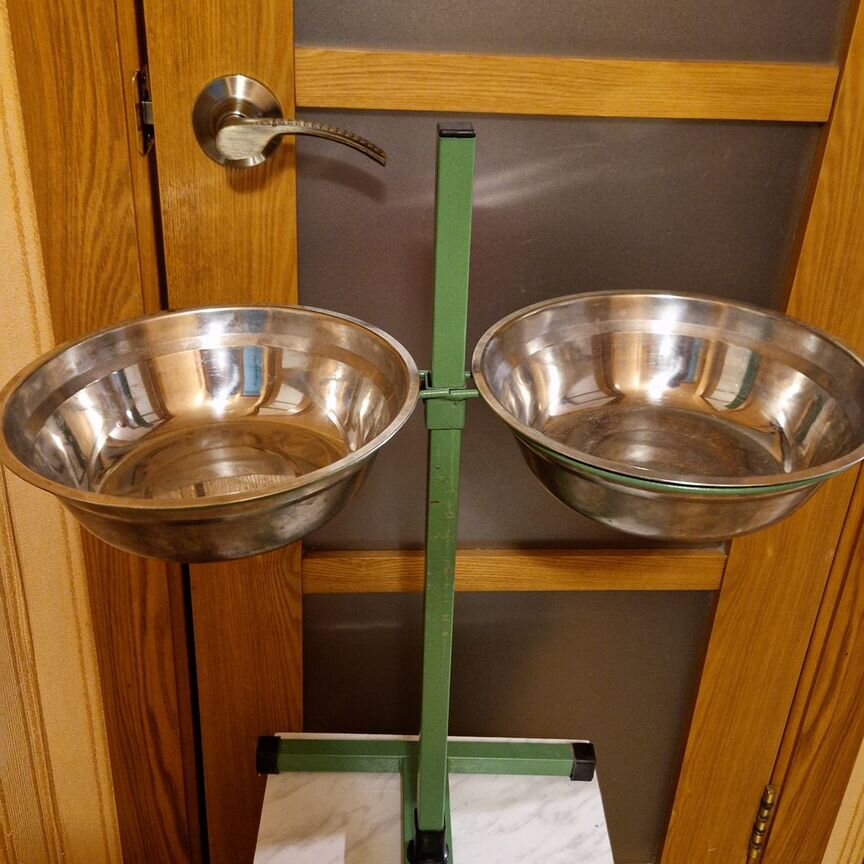 Подставка/стойка с мисками для животных, регулируе