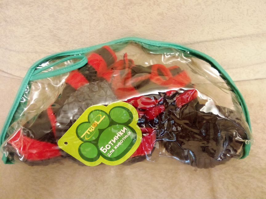 Зимние ботинки для собак