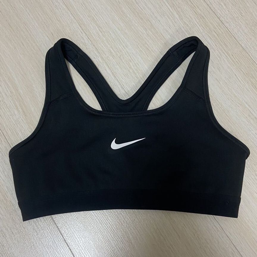 Топ nike s