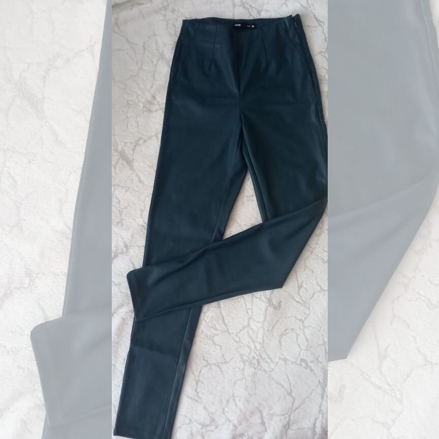 Брюки женские из экокожи