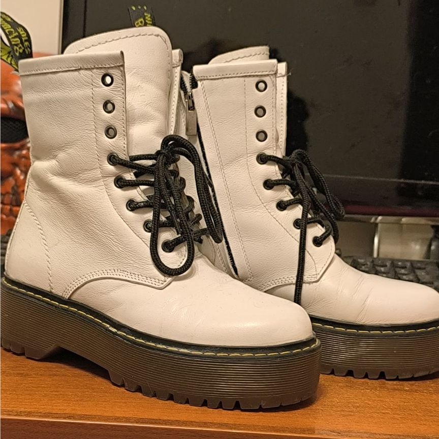 Ботинки женские 36 размер натуральная кожа