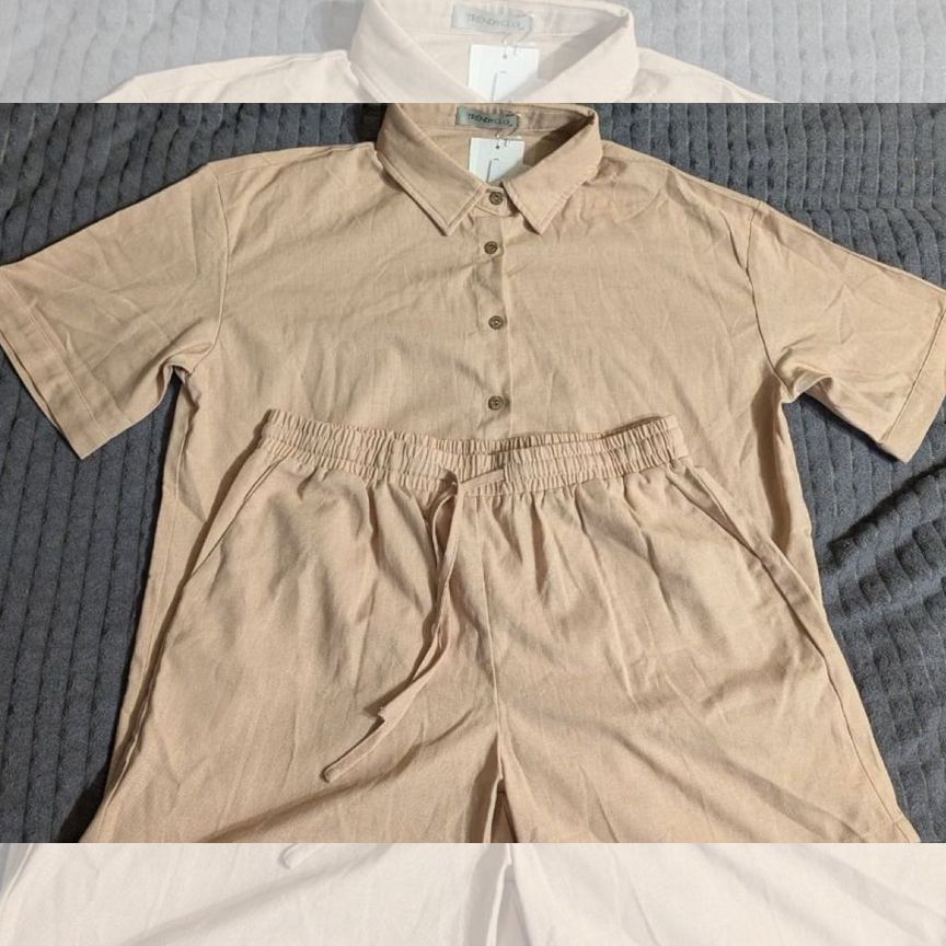 Льняной костюм с шортами