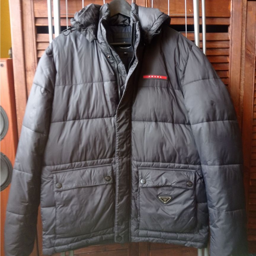 Пуховик мужской Prada