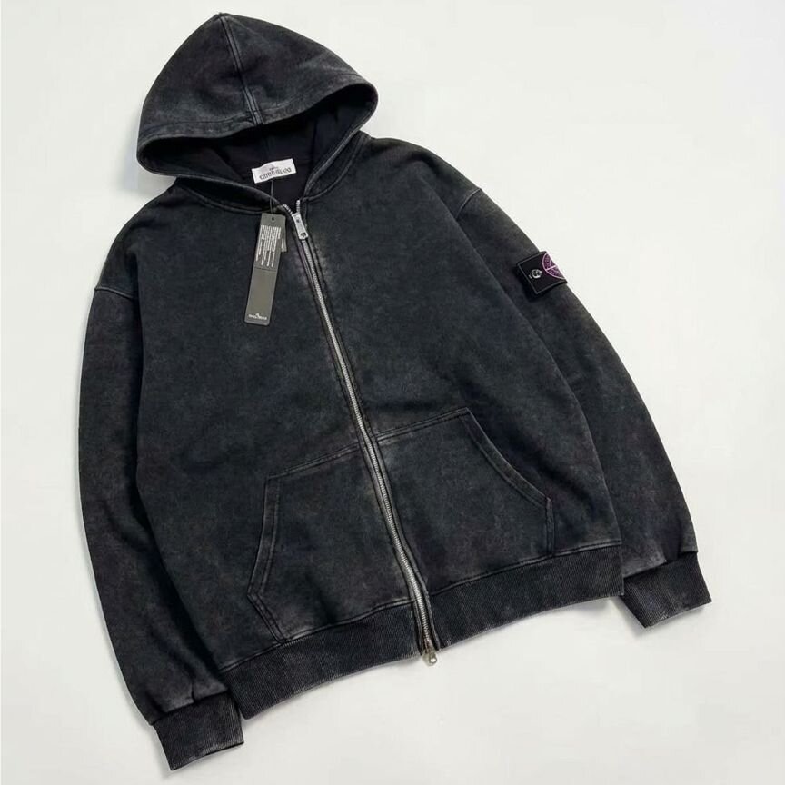 Новое худи Stone Island на молнии (M)